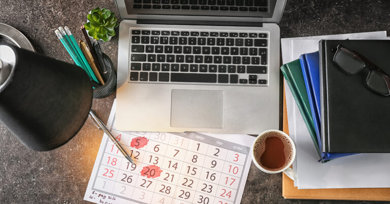 Rechnungsdatum vs Lieferdatum: Das ist zu beachten!| Hellotax Blog